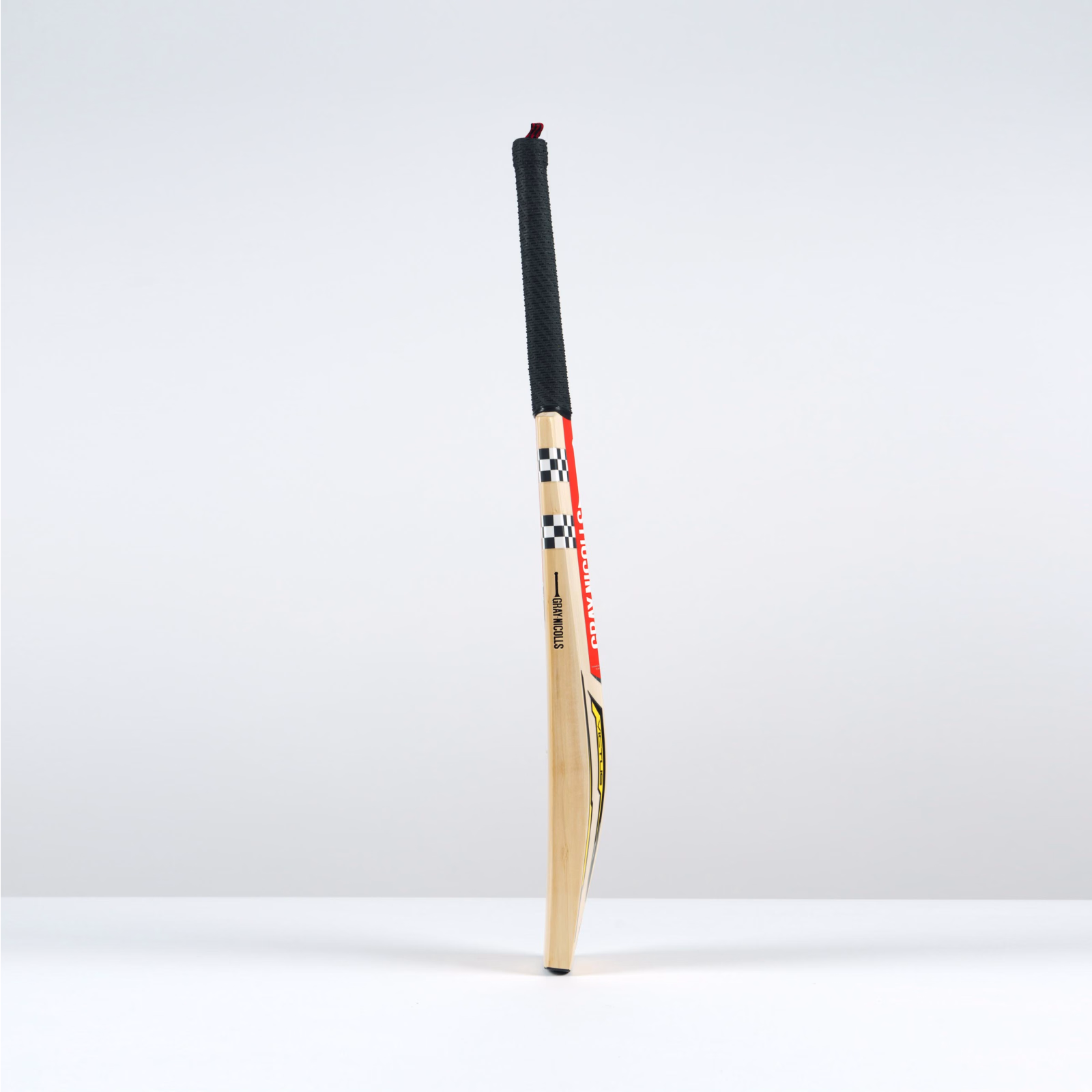 Gray-Nicolls Victus 200 Cricket Bat (2025)